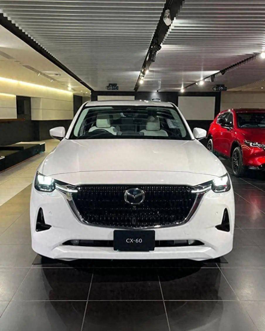 马自达CX-60海外到店，3.3T直6发动机卖28万_搜狐汽车_搜狐网