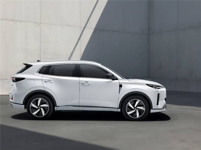 长安启源 Q05 对比宋Pro DM-i，谁更“值”？_搜狐汽车_搜狐网