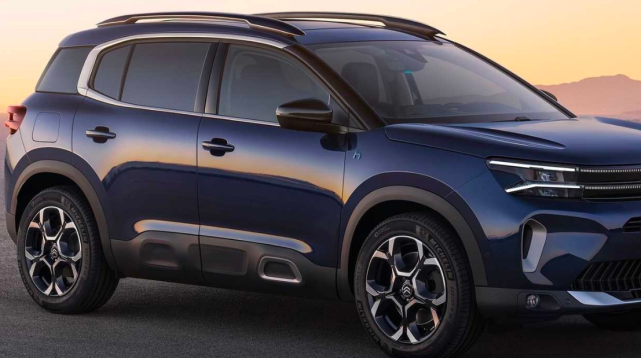 又一“白菜价”合资SUV，标配8AT，比CRV保值，从21万降至11万_搜狐汽车_搜狐网