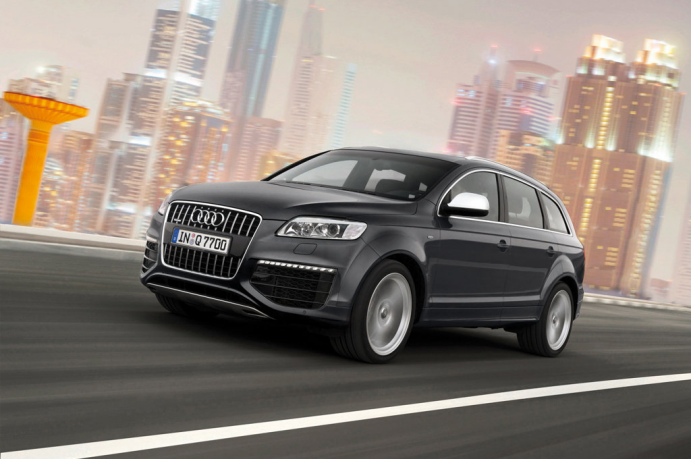 3.0T/4.0T+8AT，配Quattro四驱，不换代只改款，最后的燃油Q7_搜狐汽车_搜狐网