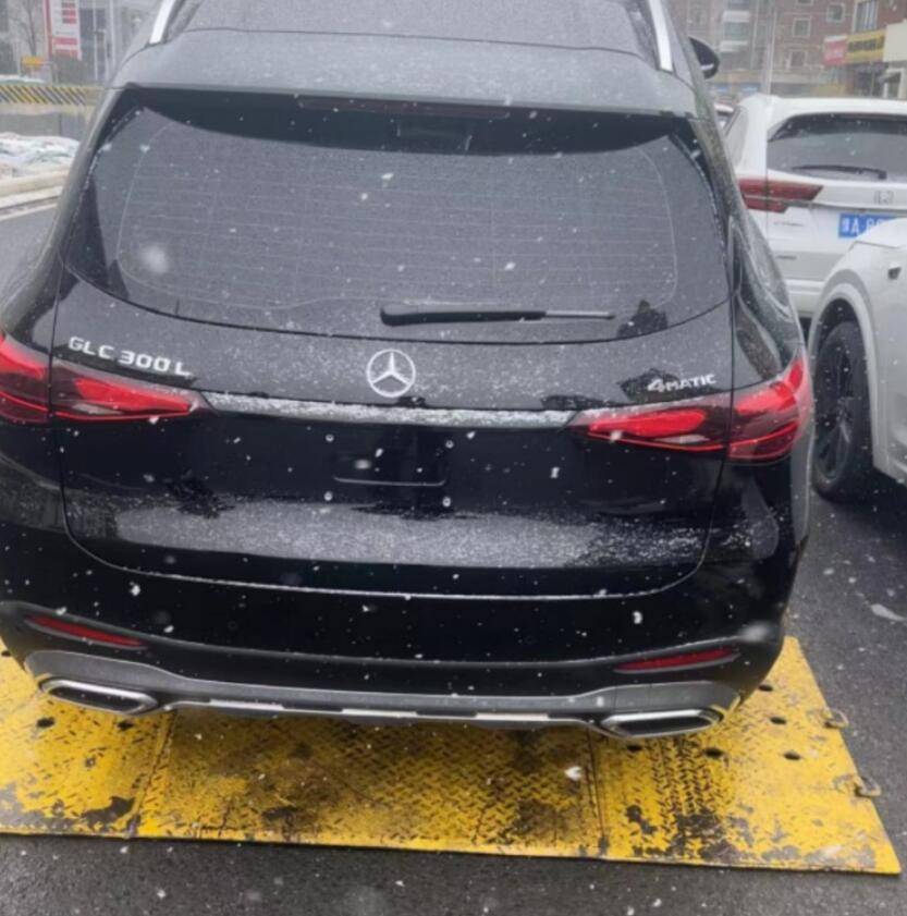 奔驰GLC新车提车第二天就发生故障，4S店：故障状态吓人，但能修好_搜狐汽车_搜狐网