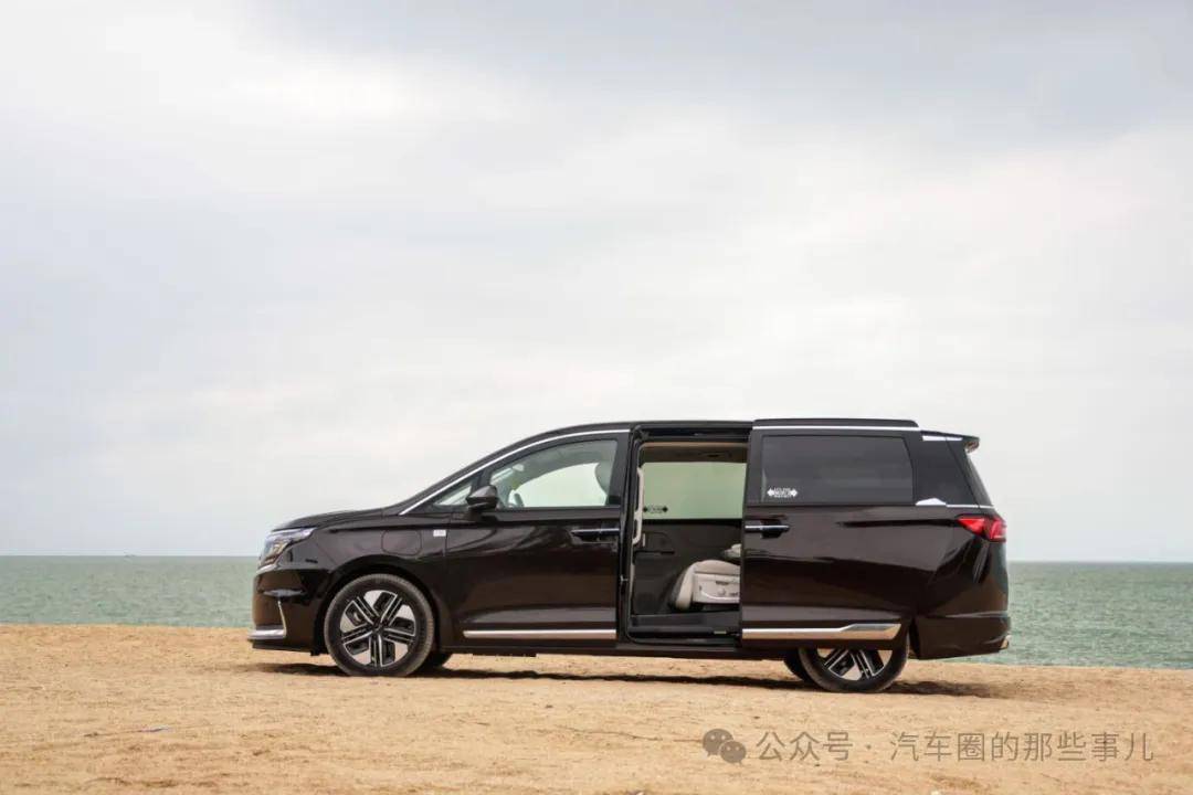 汽车圈头条：瑞风RF8 VS传祺E9，谁才是“遥遥领先”的插混MPV？_搜狐汽车_搜狐网
