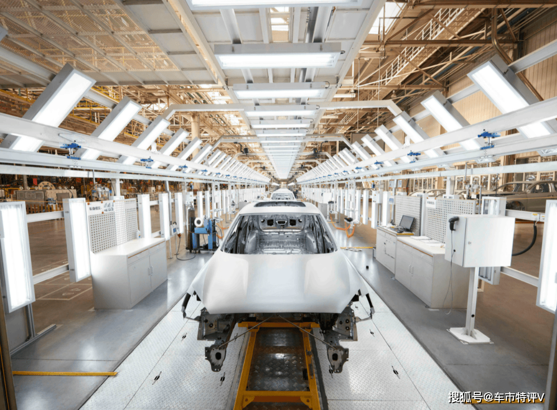 小米SU7的0001号不是雷军，雷军晒自己爱车，小米1号原来是他_搜狐汽车_搜狐网