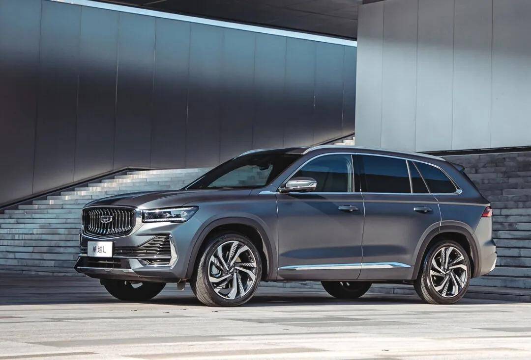 搭载2.0T黄金动力，第三代CS75PLUS冠军版对比星越L，谁才是“真王者”？_搜狐汽车_搜狐网