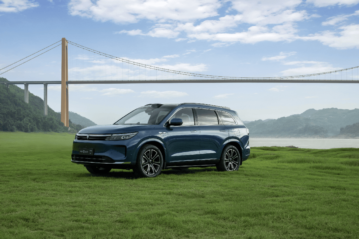 超越预期！抢先试驾问界新M7 Ultra，智能与舒适兼备_搜狐汽车_搜狐网