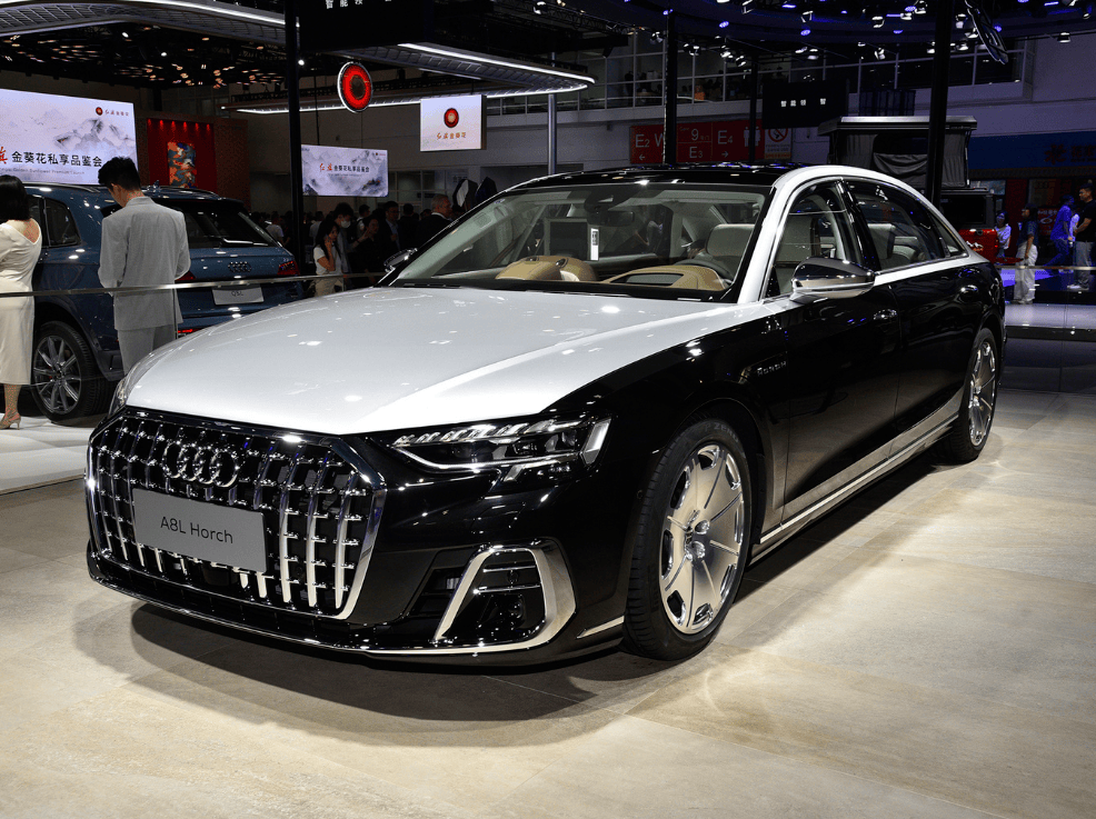 奔驰迈巴赫S级的对手，这款“奥迪A8L”搭载4.0T，要卖200多万_搜狐汽车_搜狐网