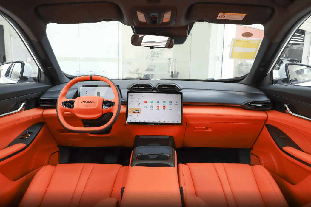 实拍风神L7 PHEV，配1.5T插混，综合续航可达1500km，家用挺香_搜狐汽车_搜狐网