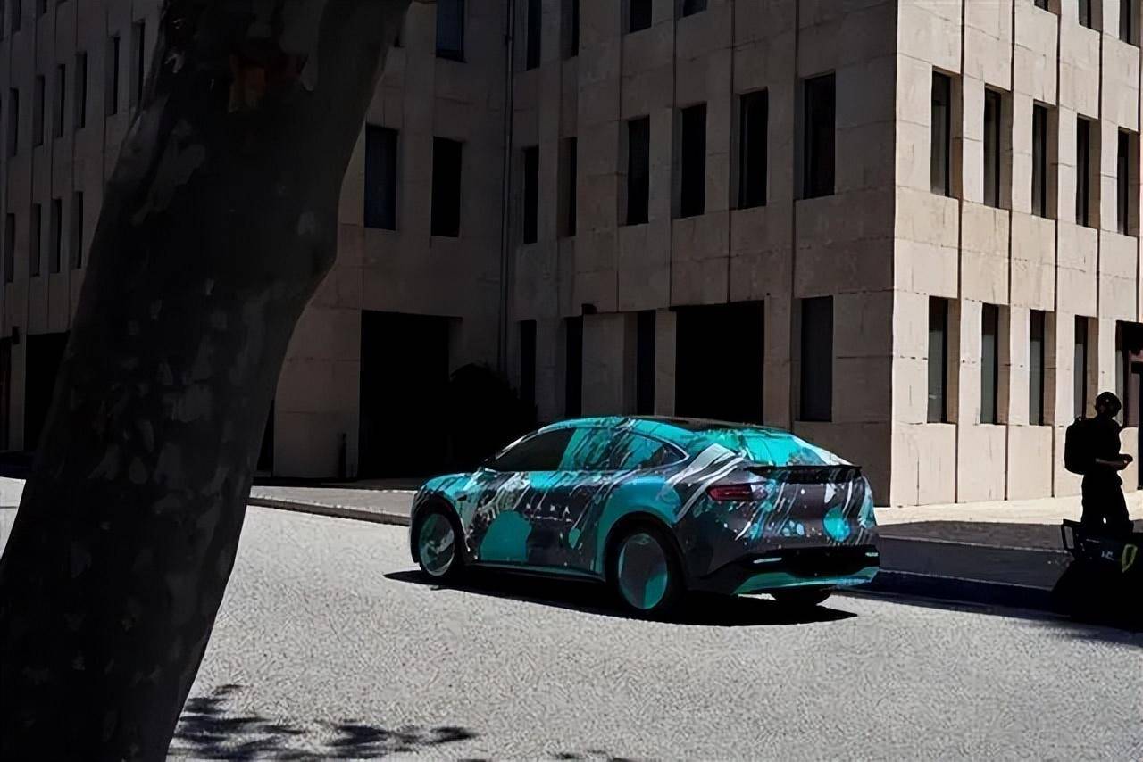 华为全新SUV EHY谍照流出，难道这就是轿跑SUV的未来模样？_搜狐汽车_搜狐网