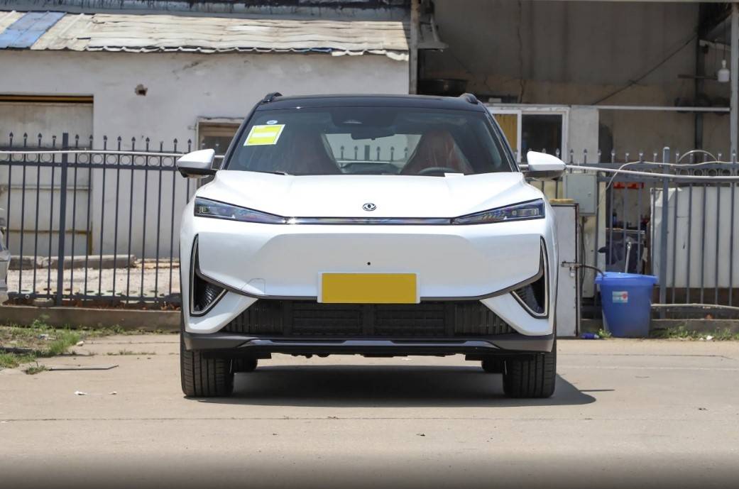 实拍风神L7 PHEV，配1.5T插混，综合续航可达1500km，家用挺香_搜狐汽车_搜狐网