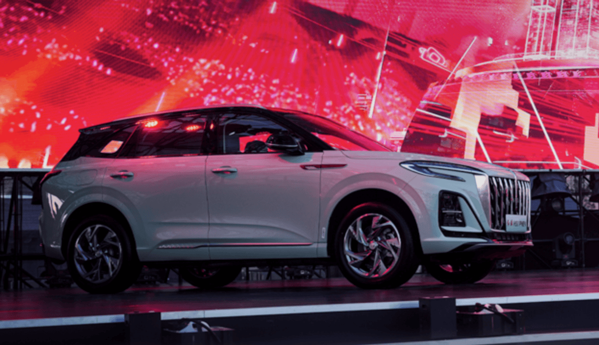 2024款红旗HS3 PHEV亮相，纯电续航115km，将于8月份上市_搜狐汽车_搜狐网