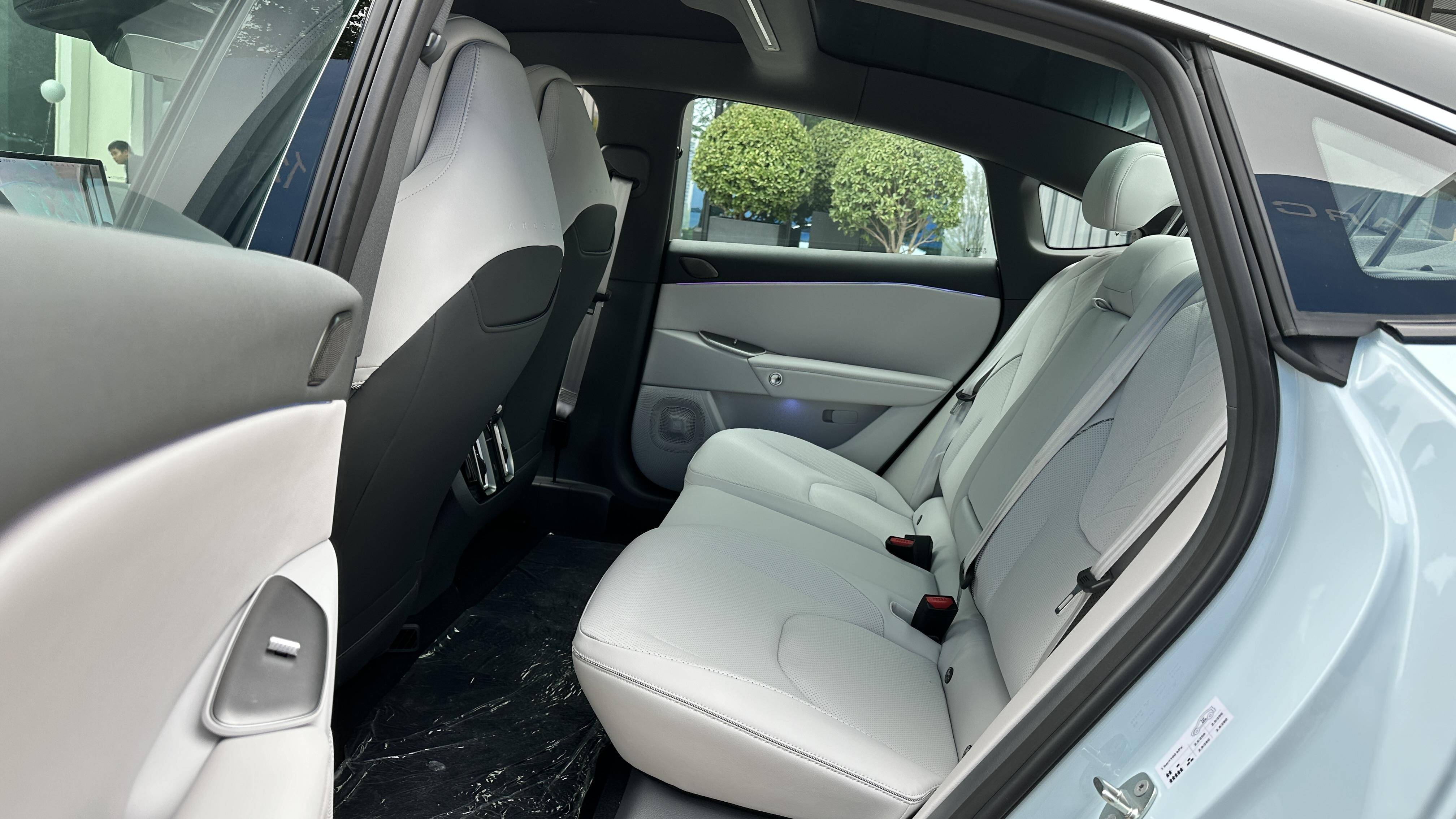 800V纯电轿跑杀到终端17万，极狐阿尔法S5理应有一席之地_搜狐汽车_搜狐网