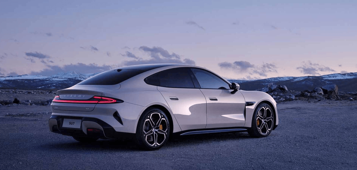 20万级电车圈内卷！极氪007、小米SU7如何挑战Model 3？_搜狐汽车_搜狐网