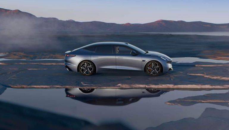 领克Z10：800V架构纯电中大型轿车，8月15日预售开启_搜狐汽车_搜狐网