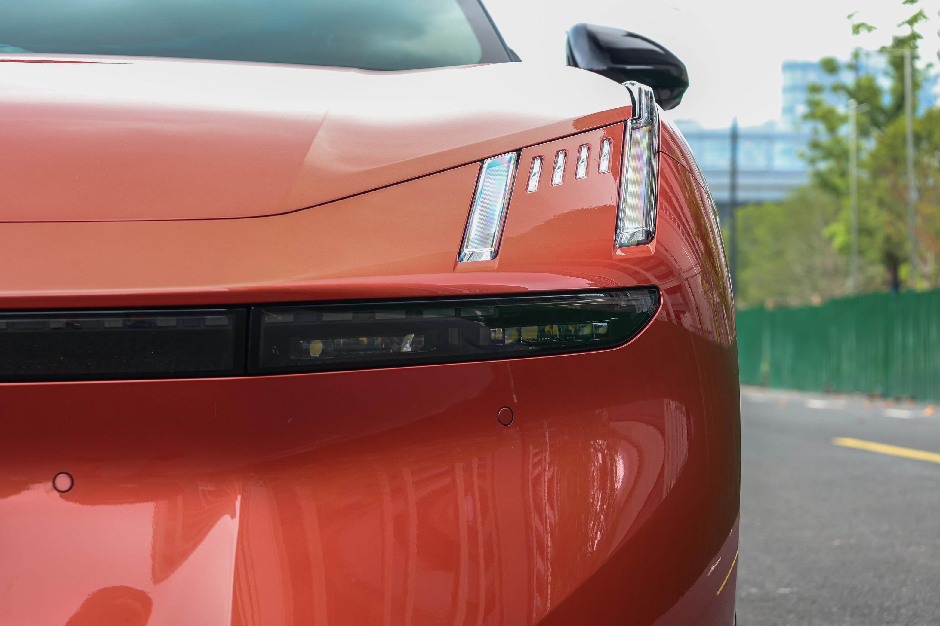 最高续航超800km 顶配有空气悬架+CDC 领克Z10哪个版本最值得选？_搜狐汽车_搜狐网