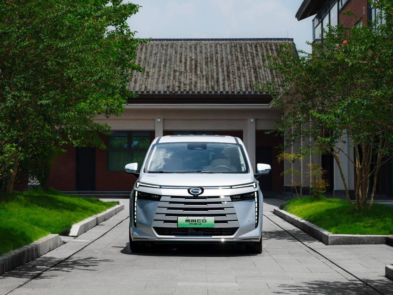 23.28万起！MPV专家带你舒享大平层 传祺E8+正式上市_搜狐汽车_搜狐网