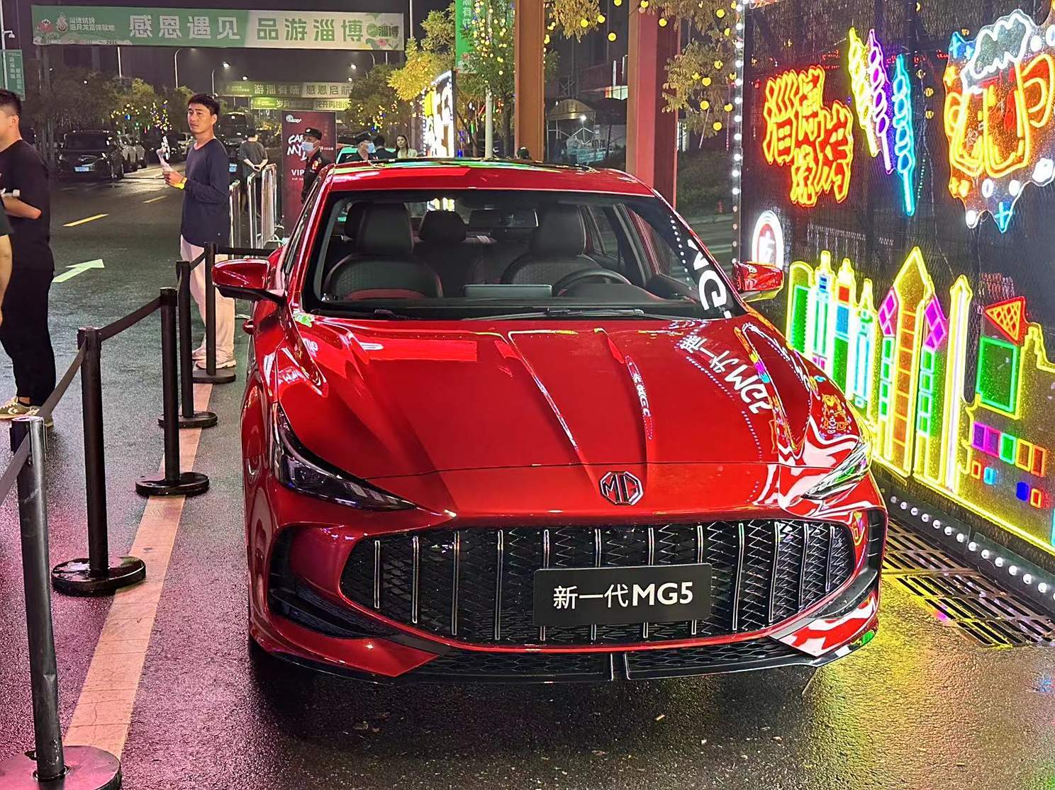 新款MG5正式上市，优惠价6.59万起，依旧溜背造型_搜狐汽车_搜狐网