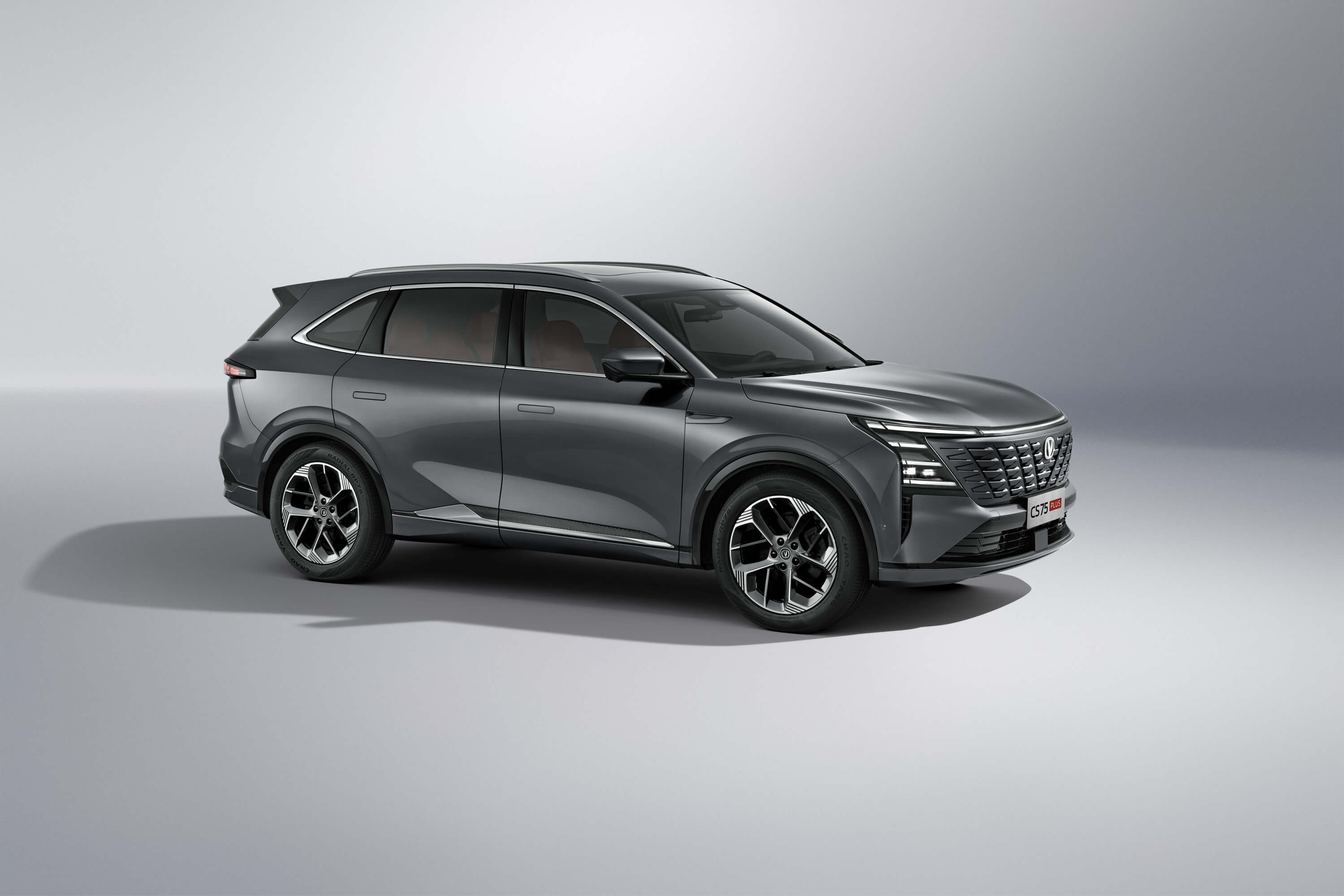 12.19万起！全新长安CS75 PLUS上市，37英寸三联屏/1.5T+8AT动力_搜狐汽车_搜狐网