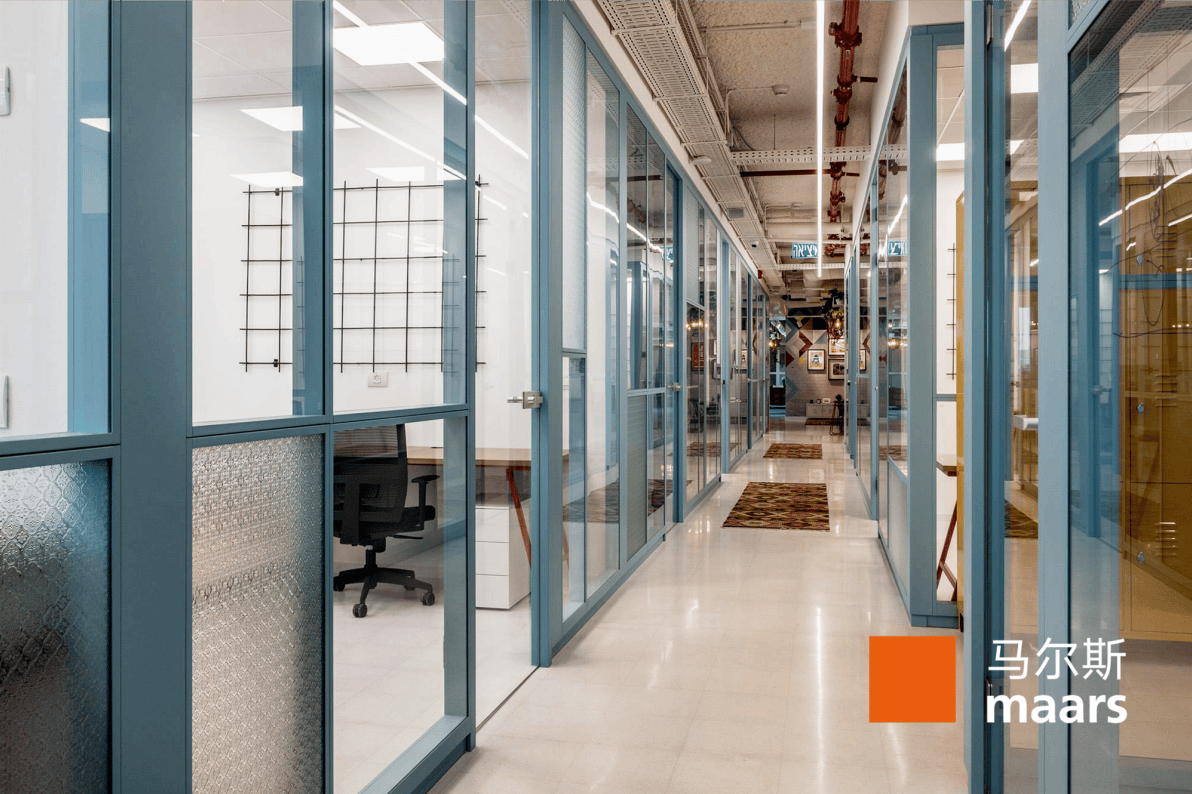创意无界，空间无限：探访多样化的马尔斯Maars室内隔断墙系统_办公_解决方案_团队