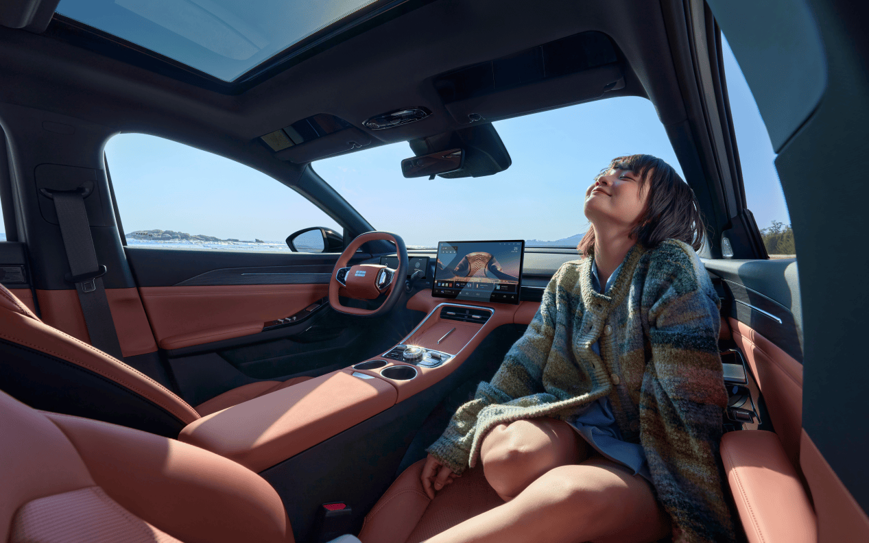 银河 L6 EM-i和银河 L7 EM-i在哈尔滨银河冰雪乐园全新亮相_搜狐汽车_搜狐网