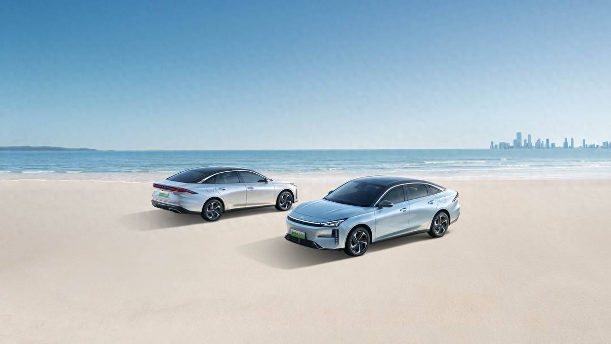 惊爆价 8.98 万起！吉利银河 L6 EM-i 预售，性价比颠覆想象_搜狐汽车_搜狐网