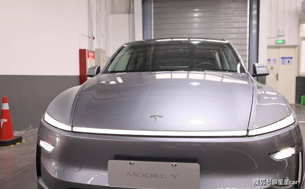 焕新版Model Y全网首测，“尽管对比”的底气_搜狐汽车_搜狐网