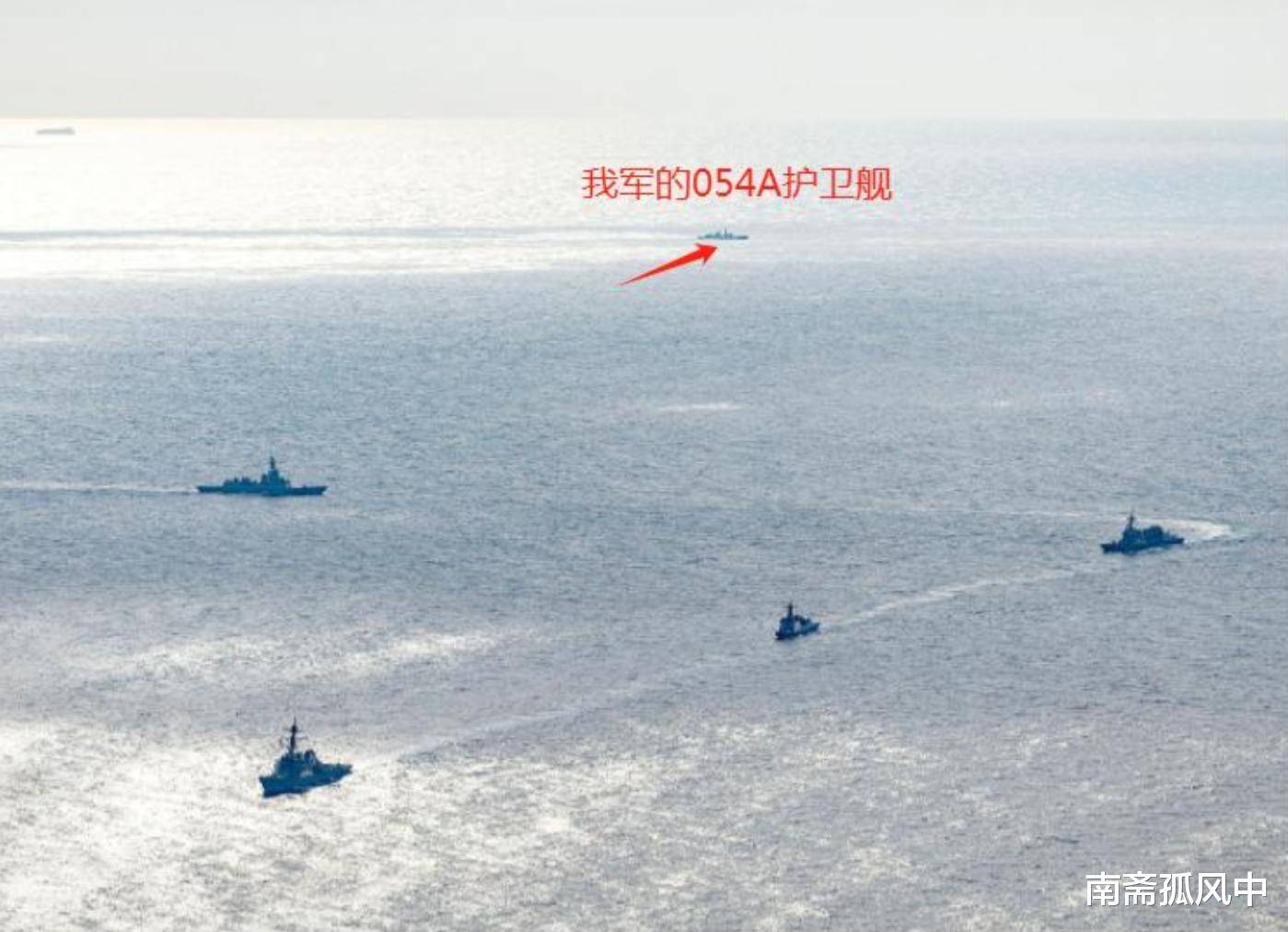 054A舰不理警告，闯入美、日、澳、菲军演阵型 -6park.com