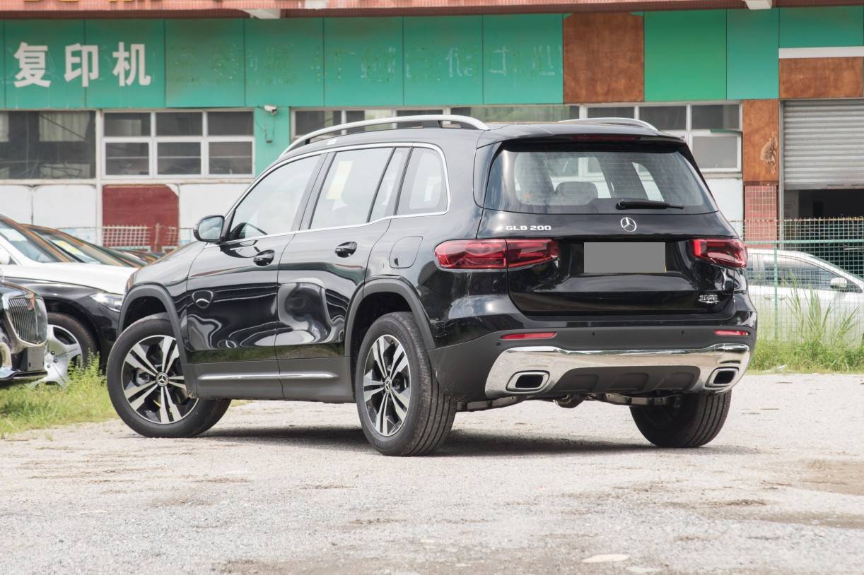 奔驰GLB售价跌破16万，配1.3T+7挡双离合变速箱，能“抄底”吗？_搜狐汽车_搜狐网