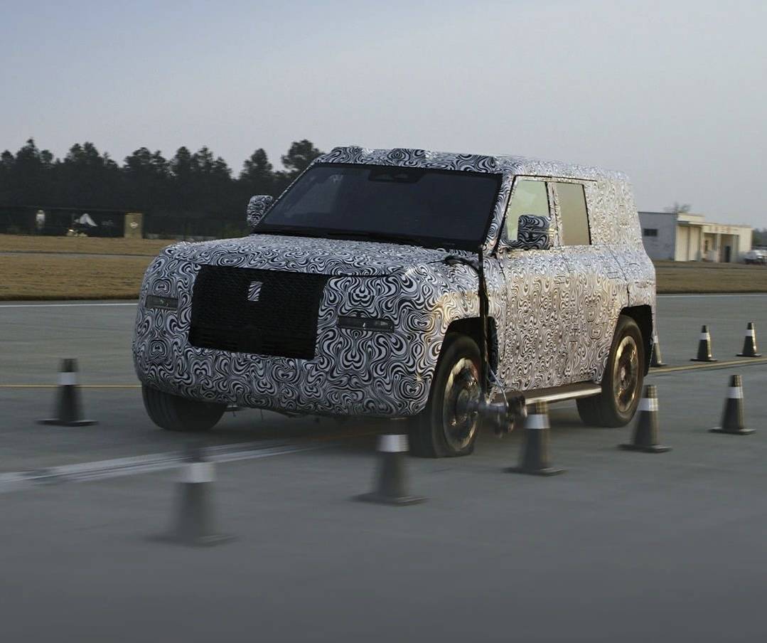 160km/h同侧/对角线双轮都不怕，仰望U7安全上限太无敌_搜狐汽车_搜狐网