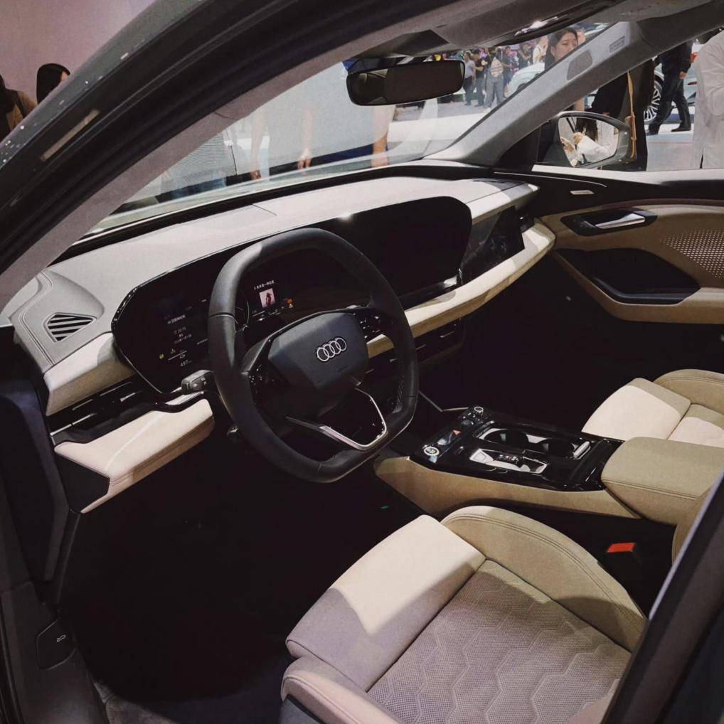 搭载华为智驾系统！一汽奥迪A5L实现L2级自动驾驶_搜狐汽车_搜狐网