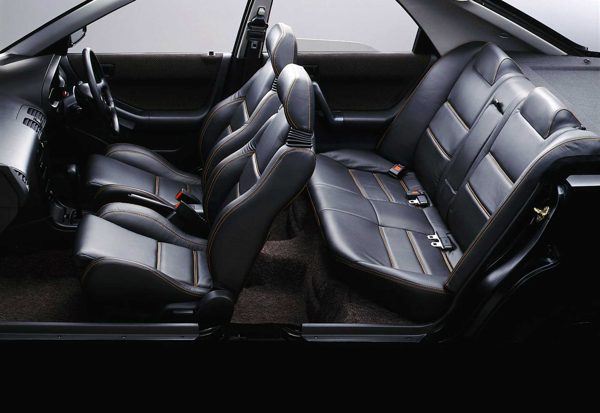 销量虽少却启迪未来：EUNOS 100的传奇尝试_搜狐汽车_搜狐网