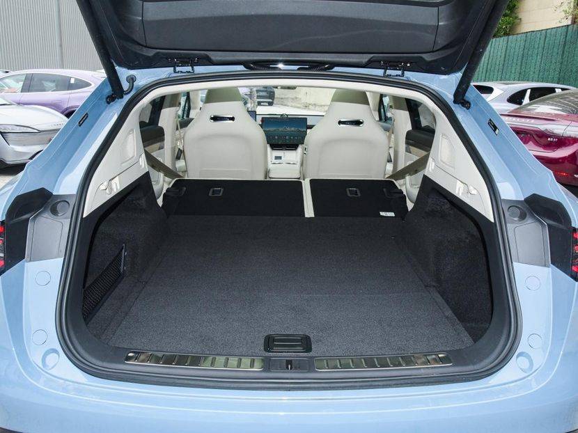 25万级全能轿跑SUV头部之争，智界R7还是小米YU7？_搜狐汽车_搜狐网