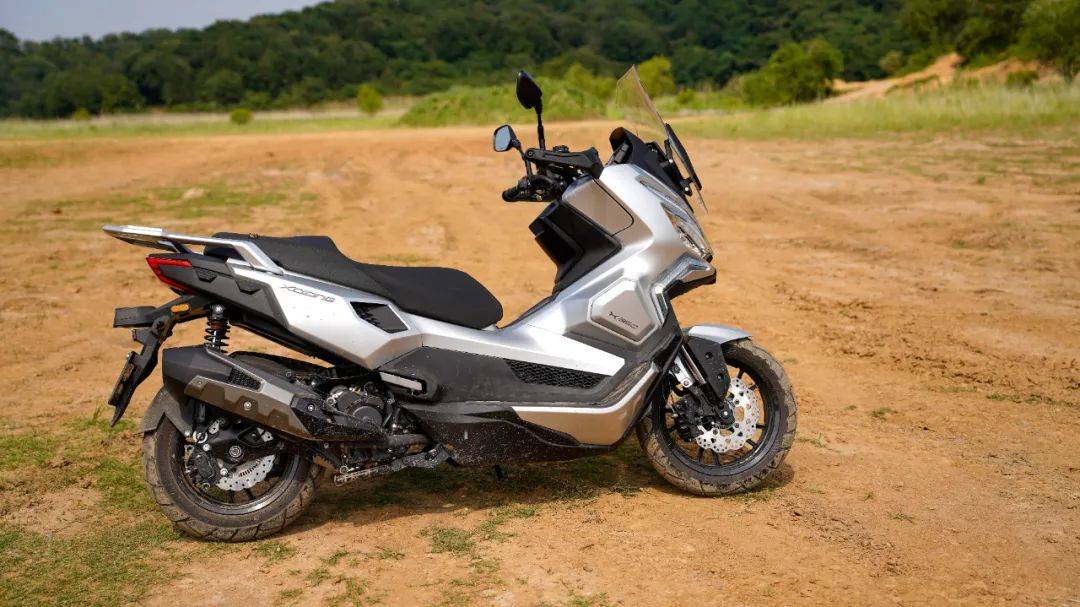 可以硬刚本田ADV350的旅行多面手—33980元光阳X350静态测评_搜狐汽车_搜狐网