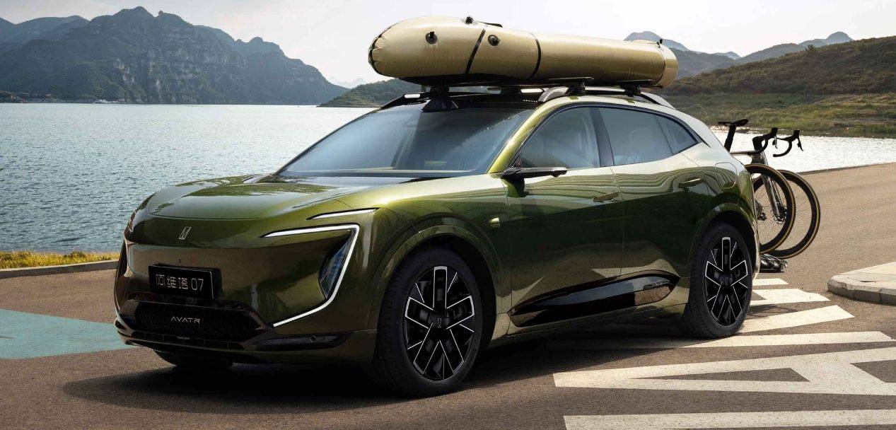 25万级SUV谁更值得入手？全能轿跑SUV智界R7凭实力胜出_搜狐汽车_搜狐网