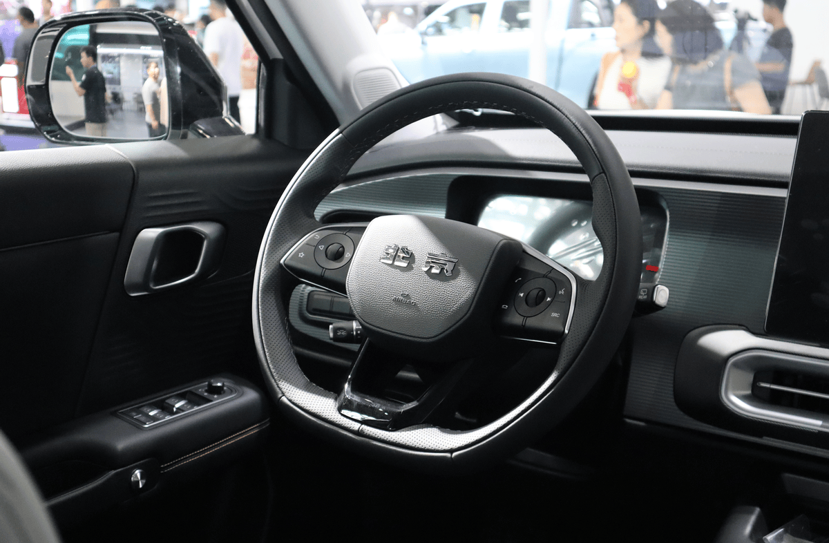 10万级轻越野SUV，BJ30值得买吗？_搜狐汽车_搜狐网