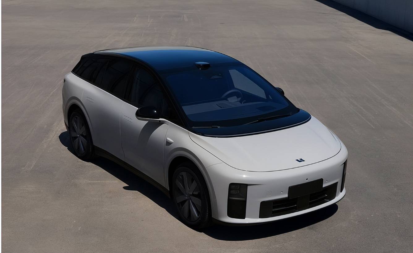 理想i6官图发布，轴距3米，五座中大型纯电SUV，确定9月上市_搜狐汽车_搜狐网