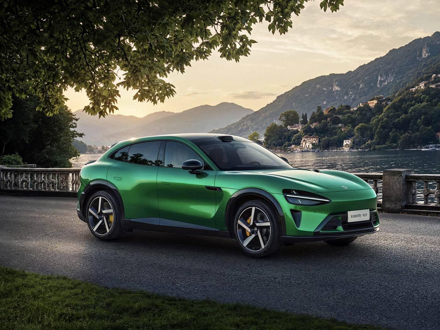 别排队等小米SU7了！YU7上市，几千公里的二手车，都便宜六七万了_搜狐汽车_搜狐网