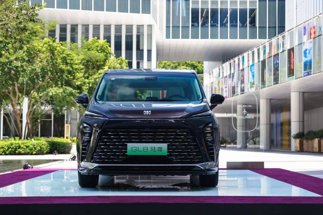 全新别克GL8陆尊正式上市，售价33.99-39.99万元_搜狐汽车_搜狐网