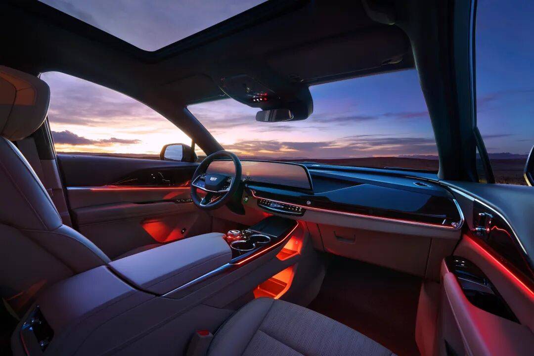 凯迪拉克全新XT5上市：22.99万起售，四驱版降1.5万_搜狐汽车_搜狐网