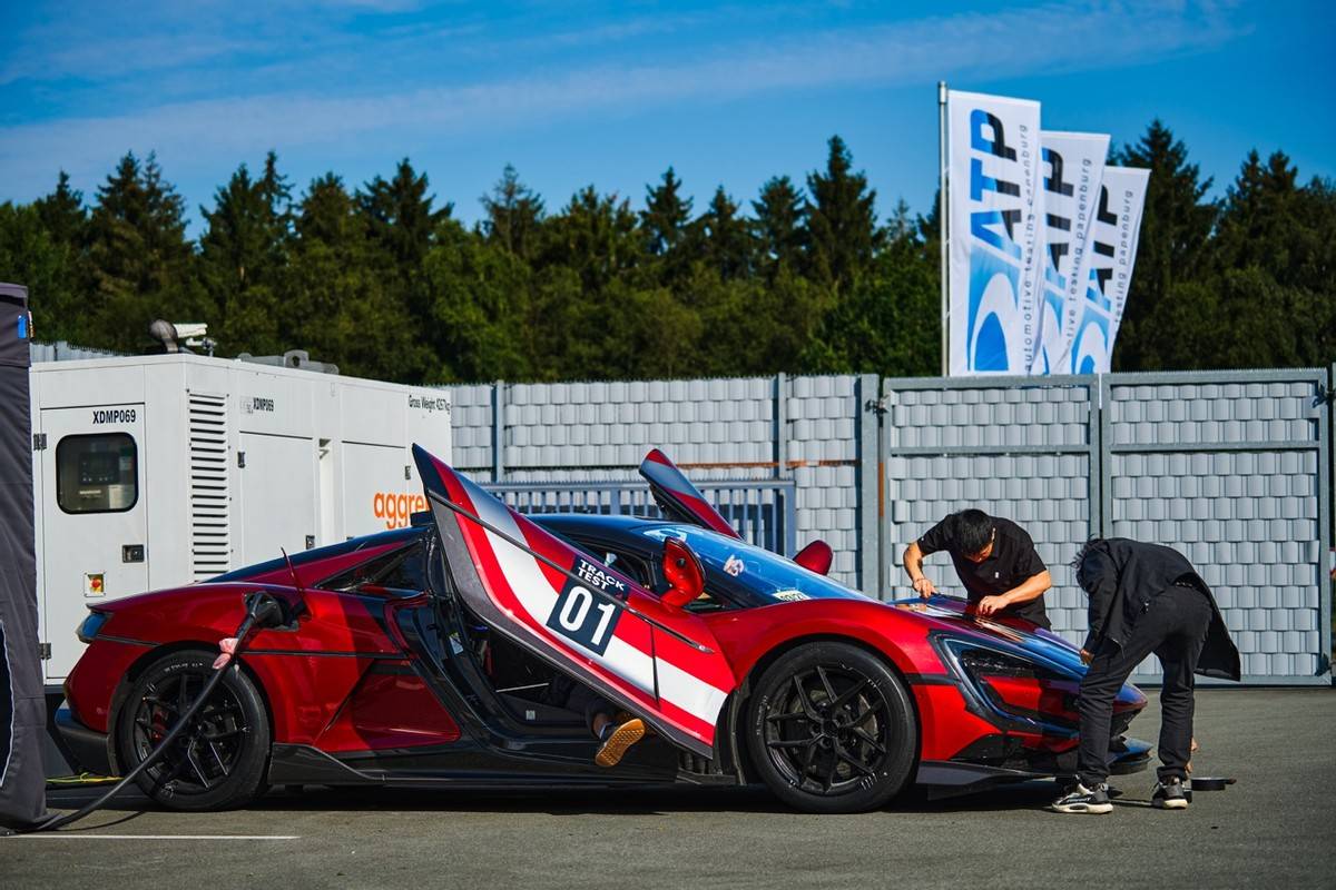 上最淡定的“班”，创最狂暴的电车极速纪录，仰望U9赛道版“快又稳”比肩高铁_搜狐汽车_搜狐网