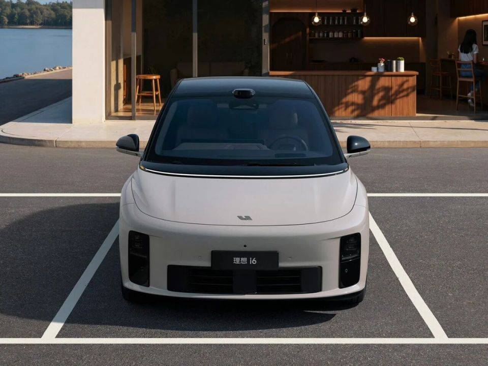 全新纯电SUV理想i6，5C快充+四驱_搜狐汽车_搜狐网