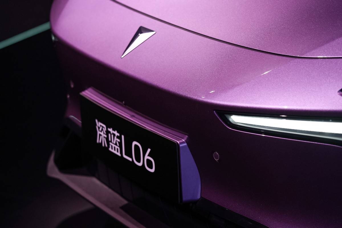三大黑科技重塑智能轿跑市场,深蓝L06预售开启13.99万起！_搜狐汽车_搜狐网
