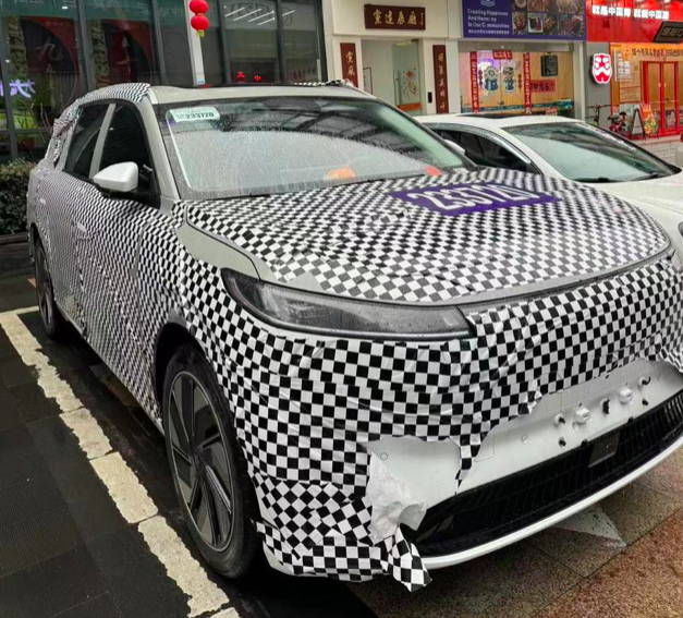 为家庭用户而来！东风奕派eπ S59谍照，中大型SUV，下半年发布_搜狐汽车_搜狐网