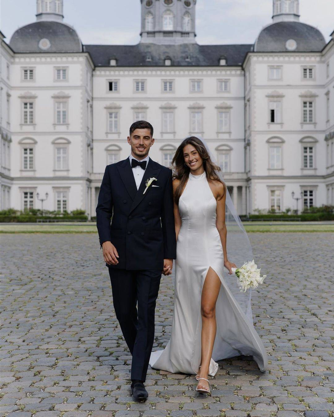 郎才女貌!哈弗茨与女友完婚 新娘颜值高气质佳(图)-搜狐大视野-搜狐新闻