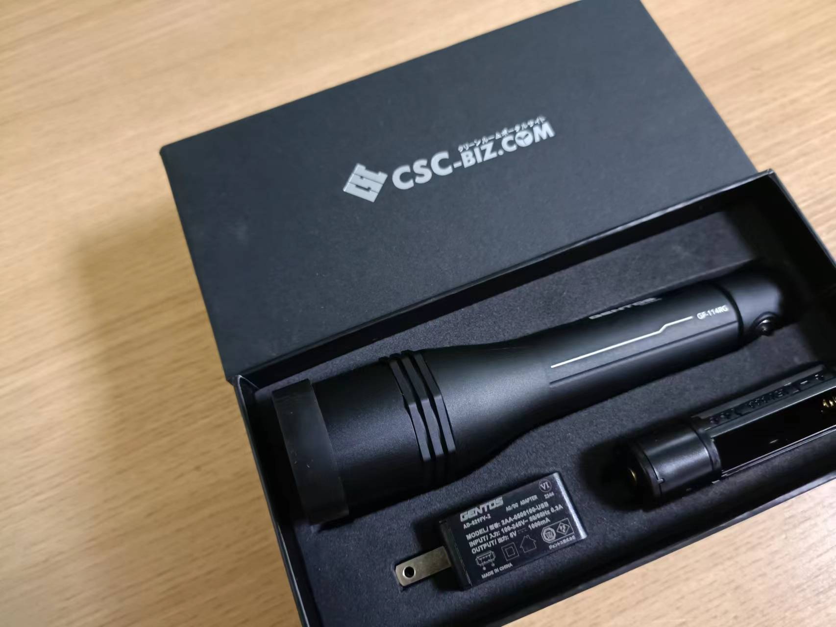 【中崎】华中事务所供应 日本CSC小型LED无尘室照射灯CSPV-1000-N_科技_检查_客户