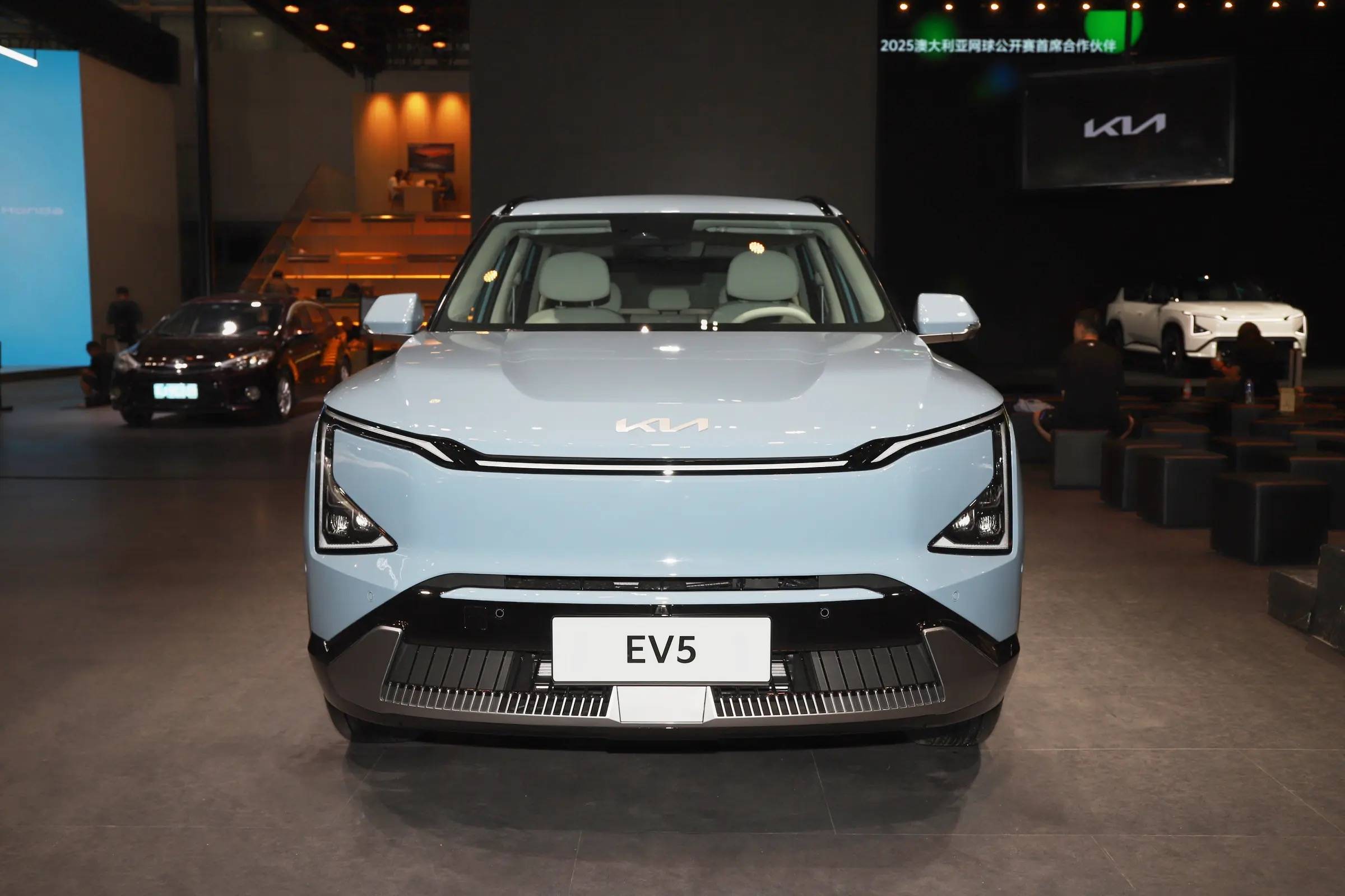 720版购买门槛降低/用料升级，2025款起亚EV5上市，售14.98万元起_搜狐汽车_搜狐网