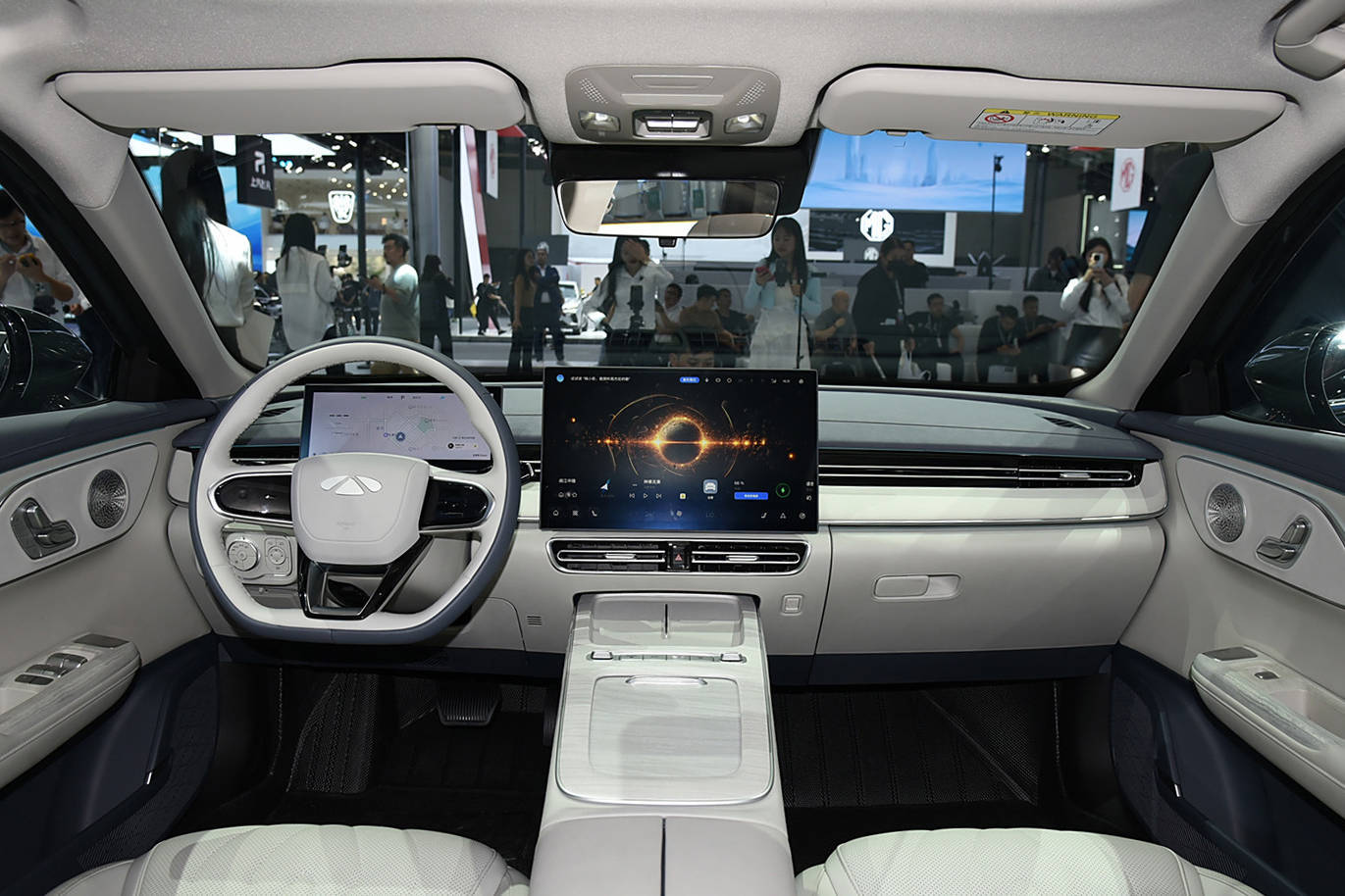 奇瑞风云A8L CDM亲民上市，能否撼动比亚迪秦系列市场地位？_搜狐汽车_搜狐网