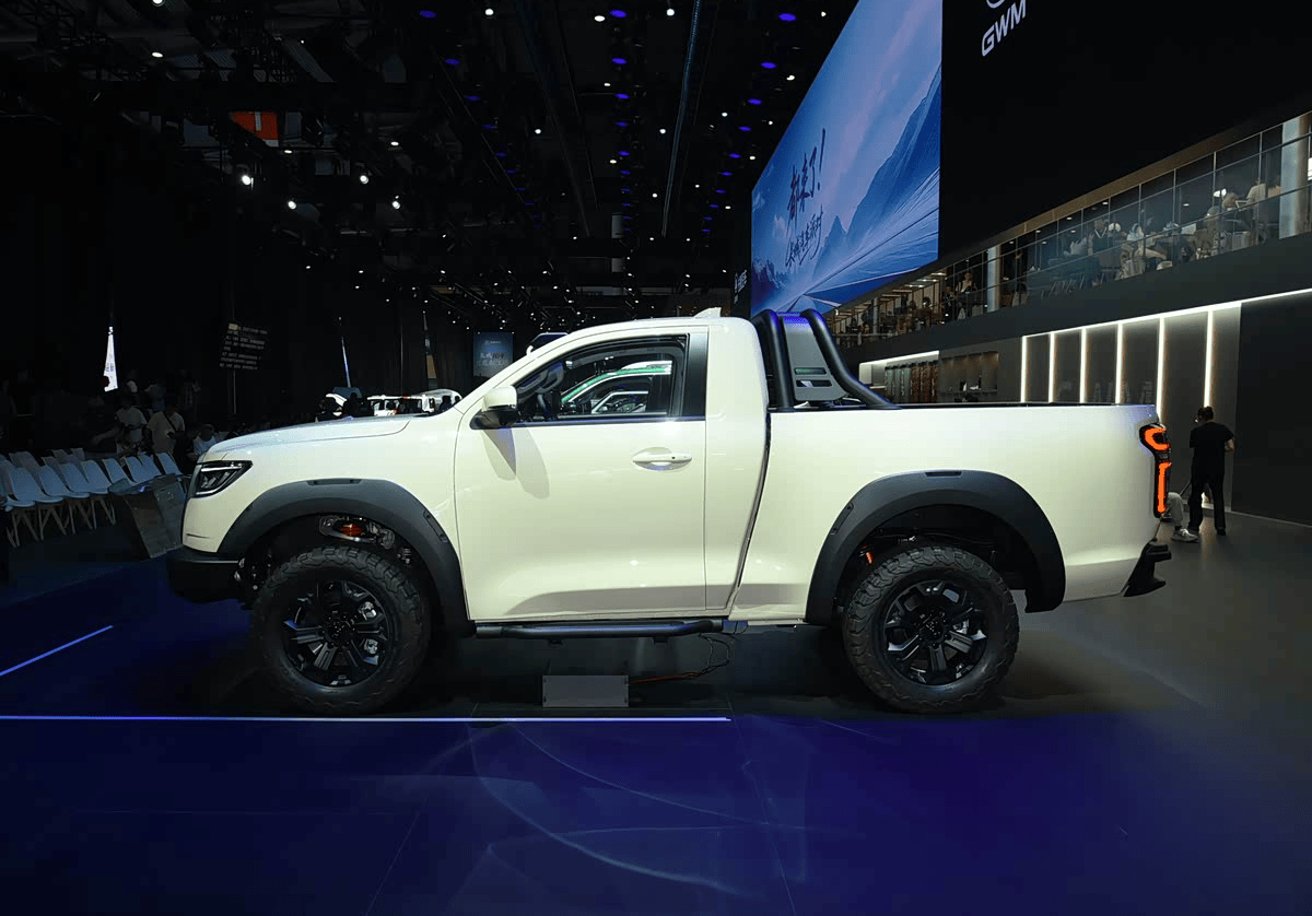 长城火炮V6版9月20日硬核上市！3.0T V6汽油动力加持