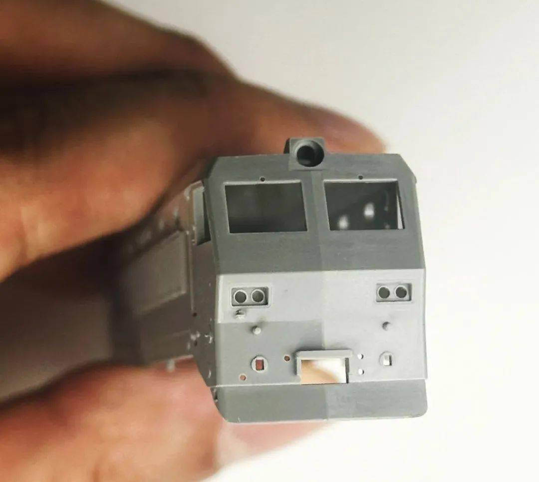 中车文创与长鸣联合开发的首款火车模型SS8上线，被抢购一空_搜狐汽车_搜狐网