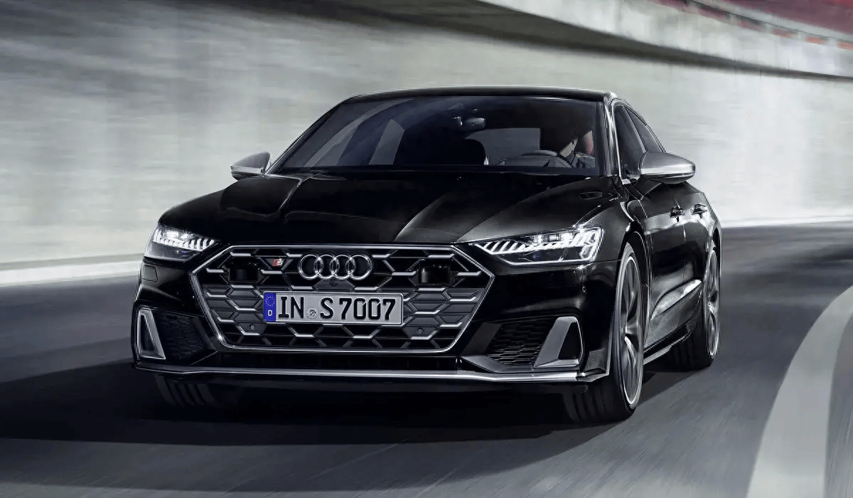 预计32.98万起售，改款奥迪A6L正式上市，越改越年轻_搜狐汽车_搜狐网