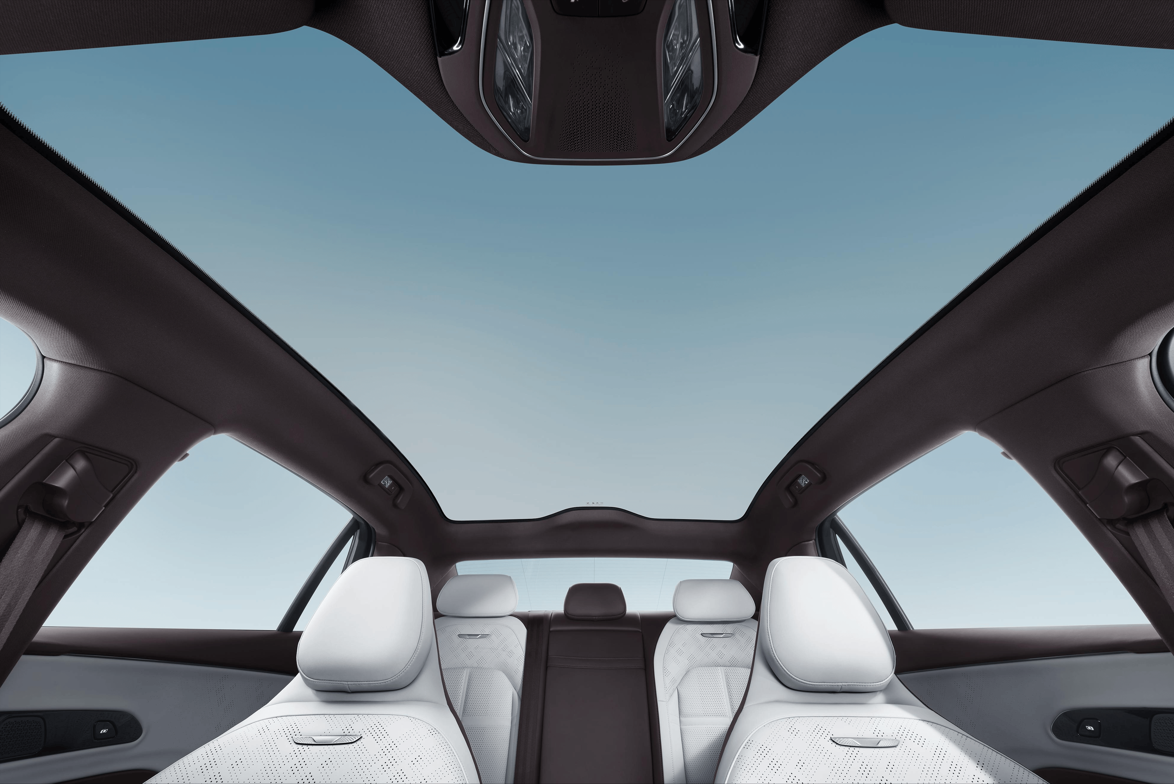 红旗EH7：带你体验豪华电动出行，感受不一样的驾驶乐趣_搜狐汽车_搜狐网